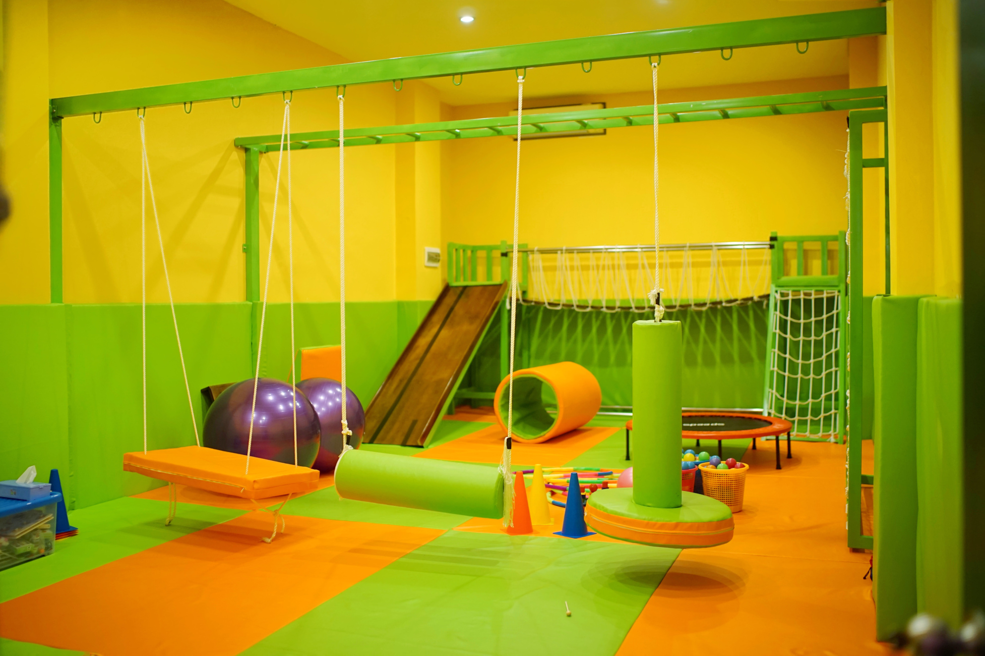 Terapi Sensori Integrasi - Klinik Tumbuh Kembang Anak Superkidz